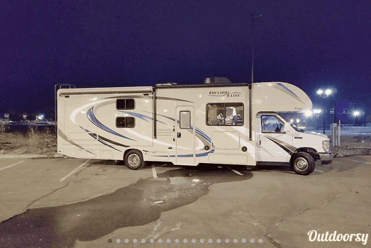 Top 10 Yellowstone RV Rentals for an Epic Trip to This National Park
