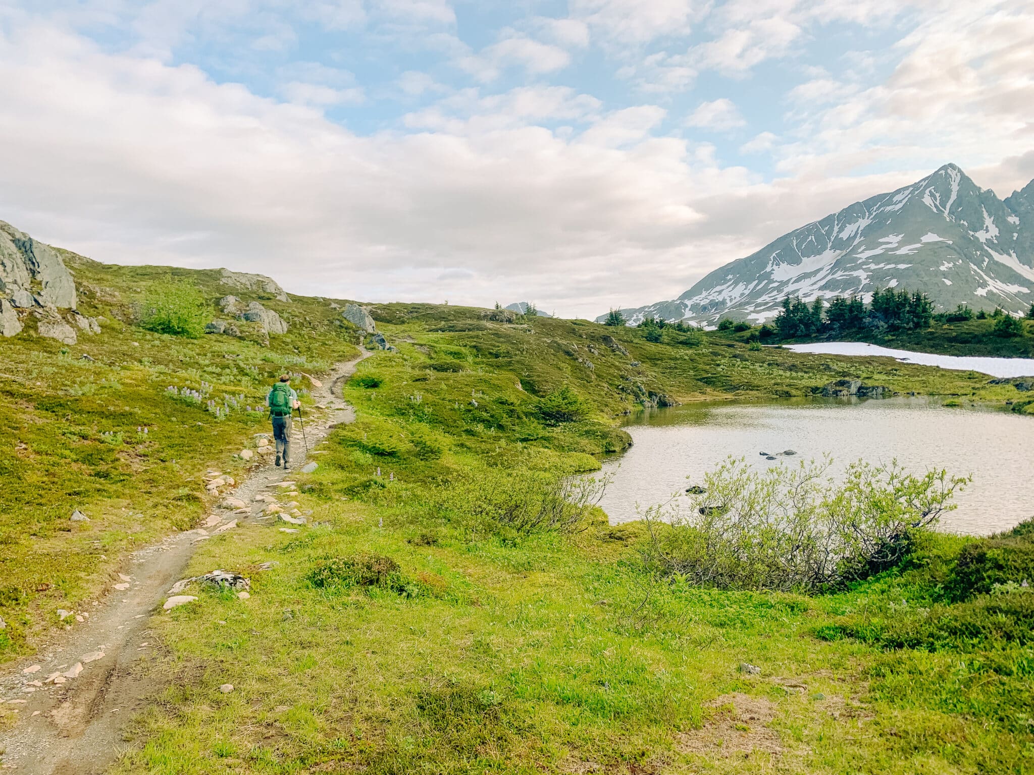 Trail Etiquette: Guidelines for a Positive Hike